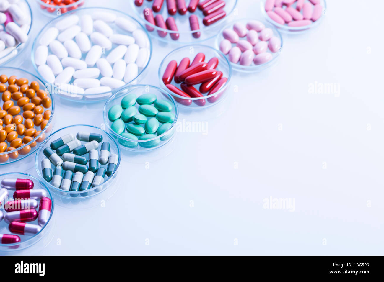 Set of capsules on white background. Studio Shot Stock Photo - Alamy