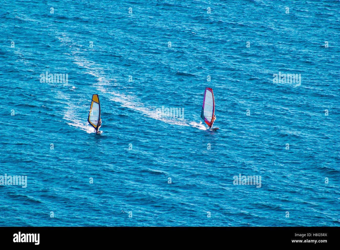 Wind surfing sea hi-res stock photography and images - Alamy