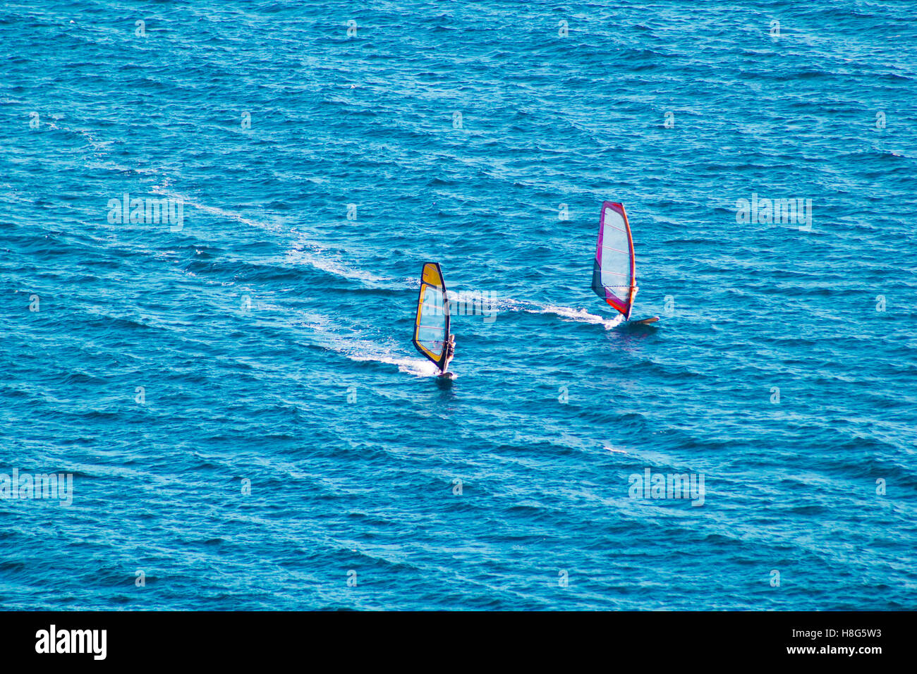 Wind surfing sea hi-res stock photography and images - Alamy