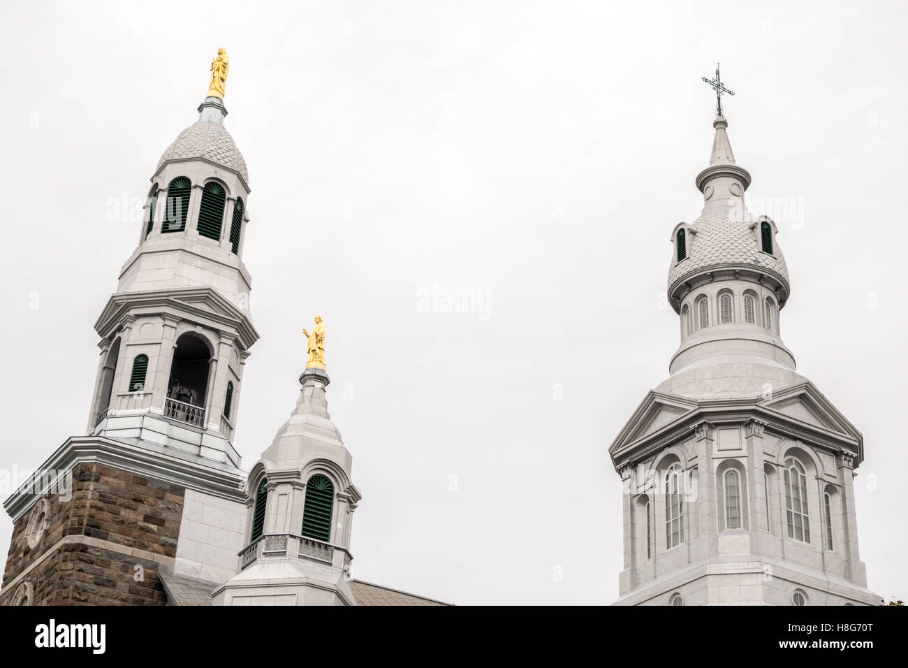 Notre dame des neiges hi-res stock photography and images - Alamy