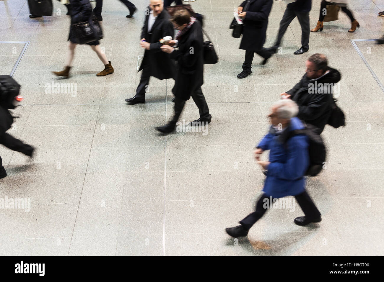 Rush hour commuters hi-res stock photography and images - Alamy