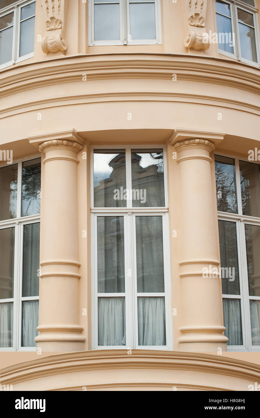 Windows in historic building Stock Photo - Alamy