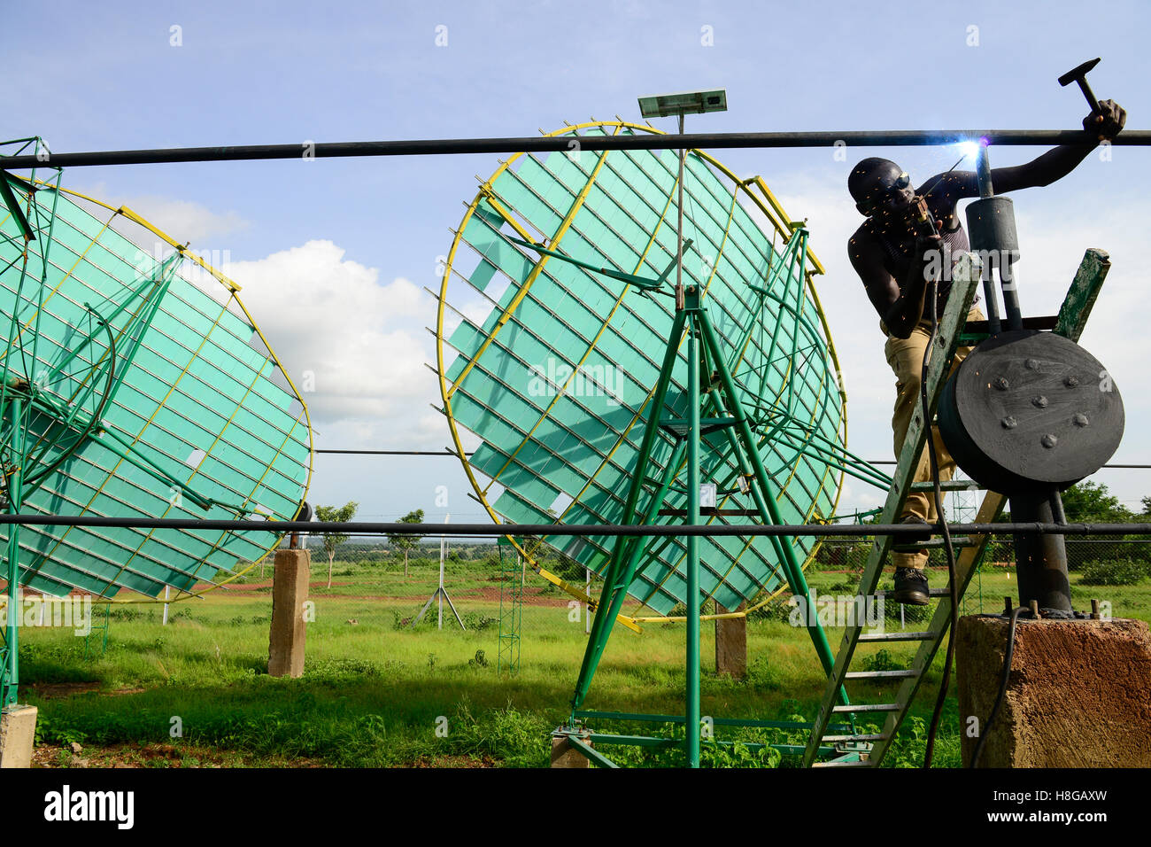 BURKINA FASO, Dano, foundation Dreyer, rice mill with solar cooker ...