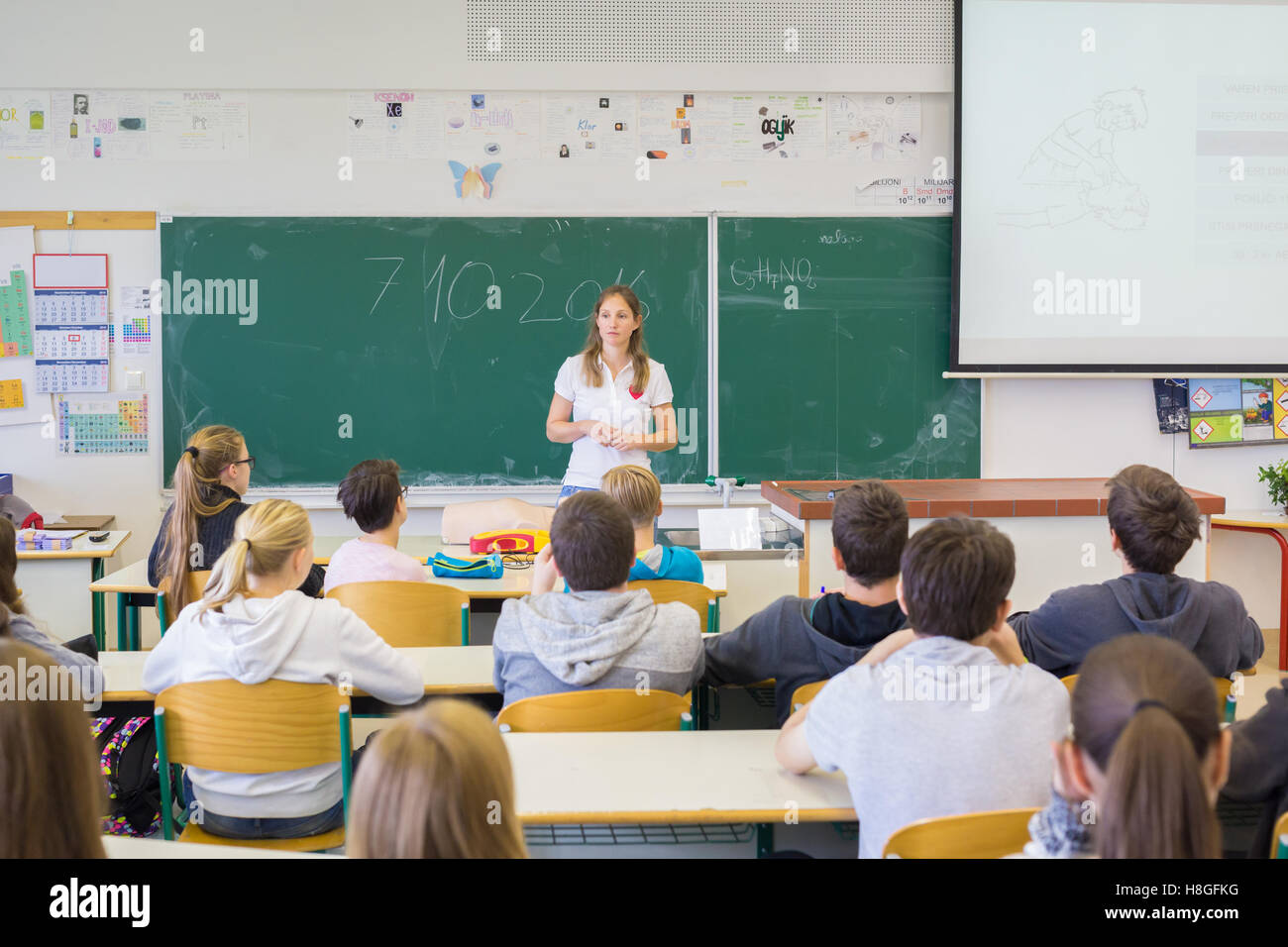First aid resuscitation course in primary school Stock Photo - Alamy