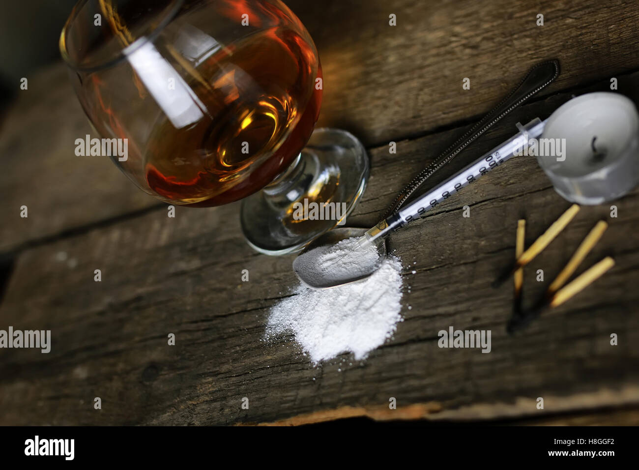 concept drug syringe spoon Stock Photo - Alamy