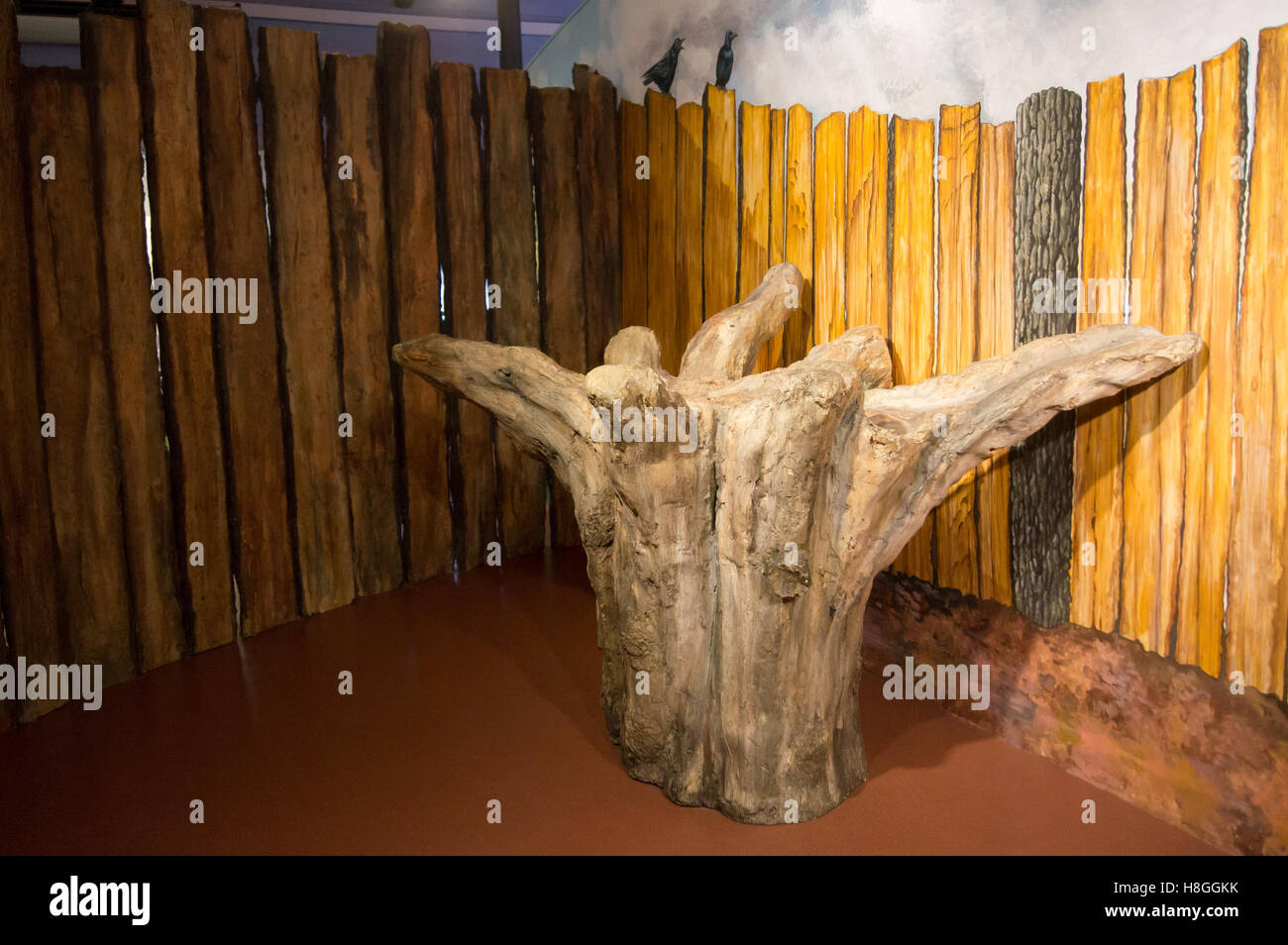 Cast replica of Seahenge prehistoric tree stump, King's Lynn museum ...