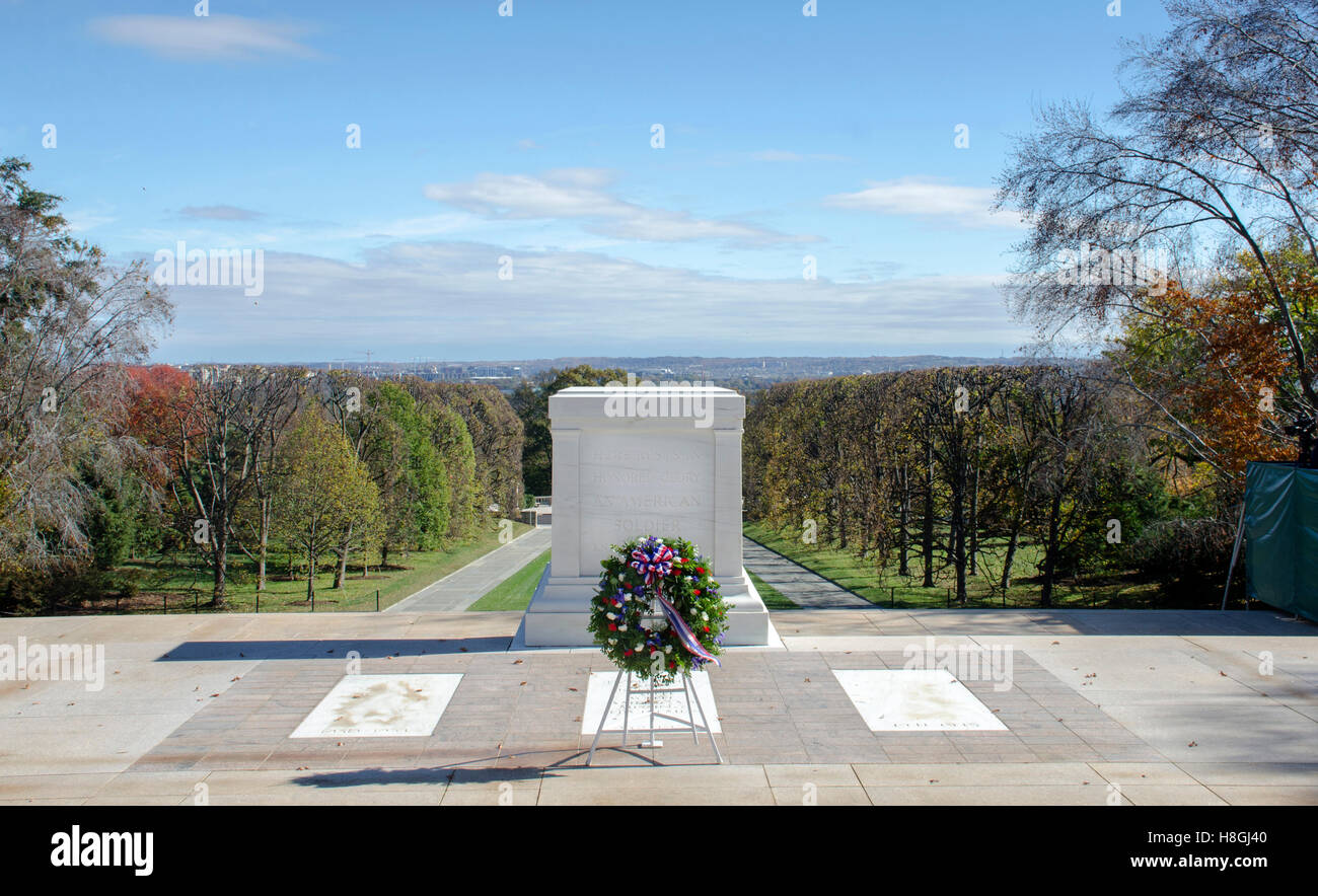 The Tomb of the Unknowns, also called the Tomb of the Unknown Soldier ...