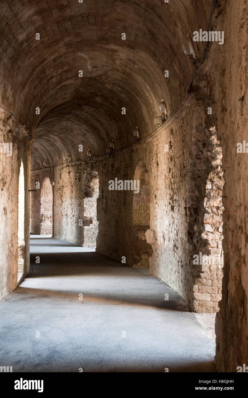 Frankreich, Cote d Azur, Departement Var, Frejus, Amphitheater und ...
