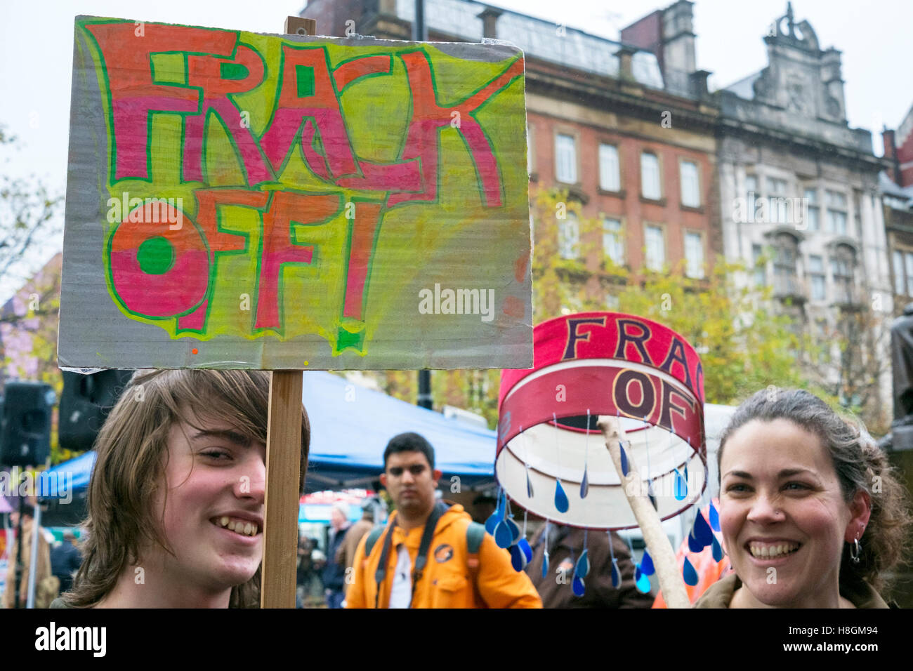 a cuadrilla plumpton frack off anti protest shale gas extraction ...