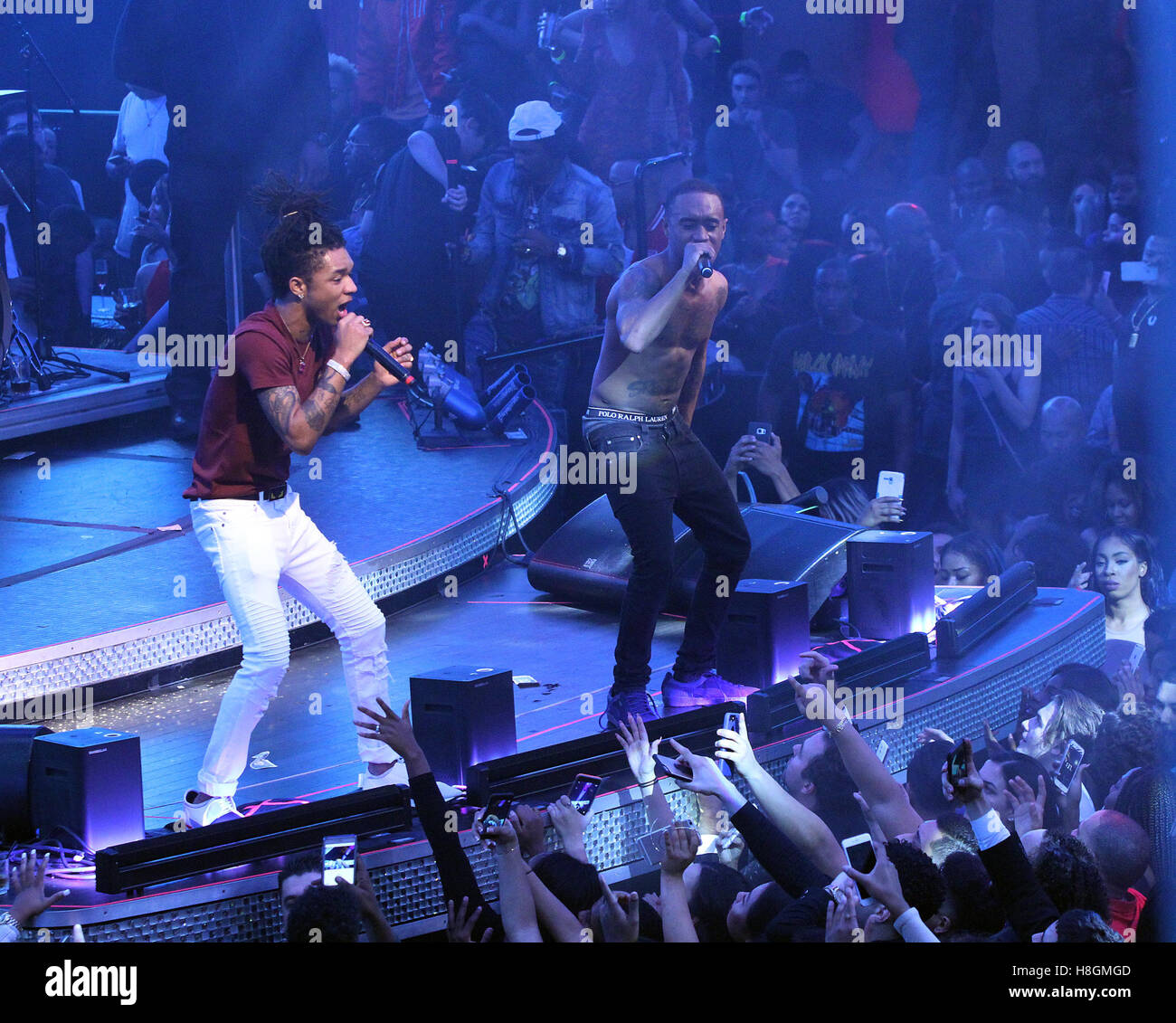 Las Vegas, Nevada, USA. 11th Nov, 2016. Brothers Khalif Brown and ...