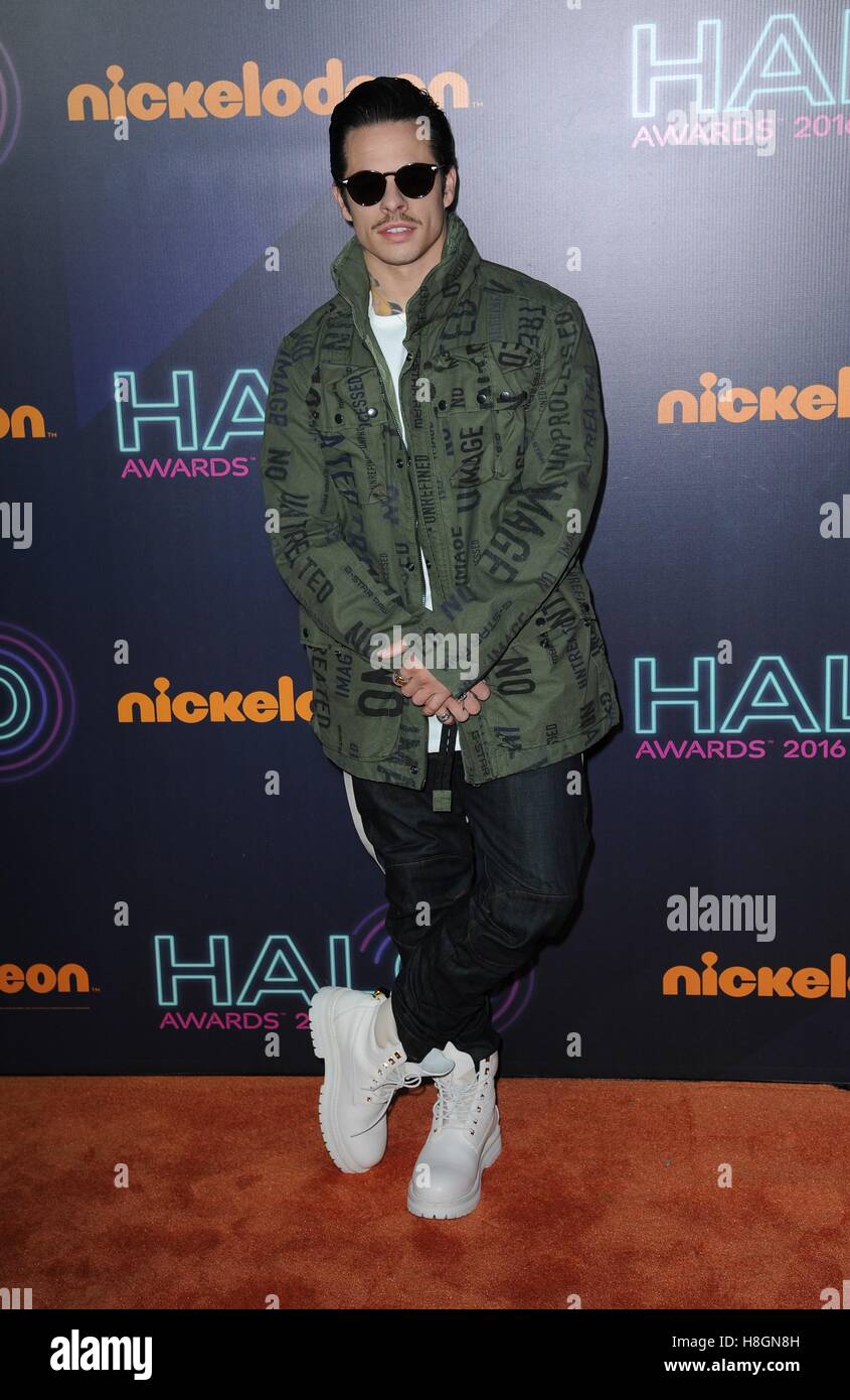 New York, NY, USA. 11th Nov, 2016. Casper Smart at arrivals for ...