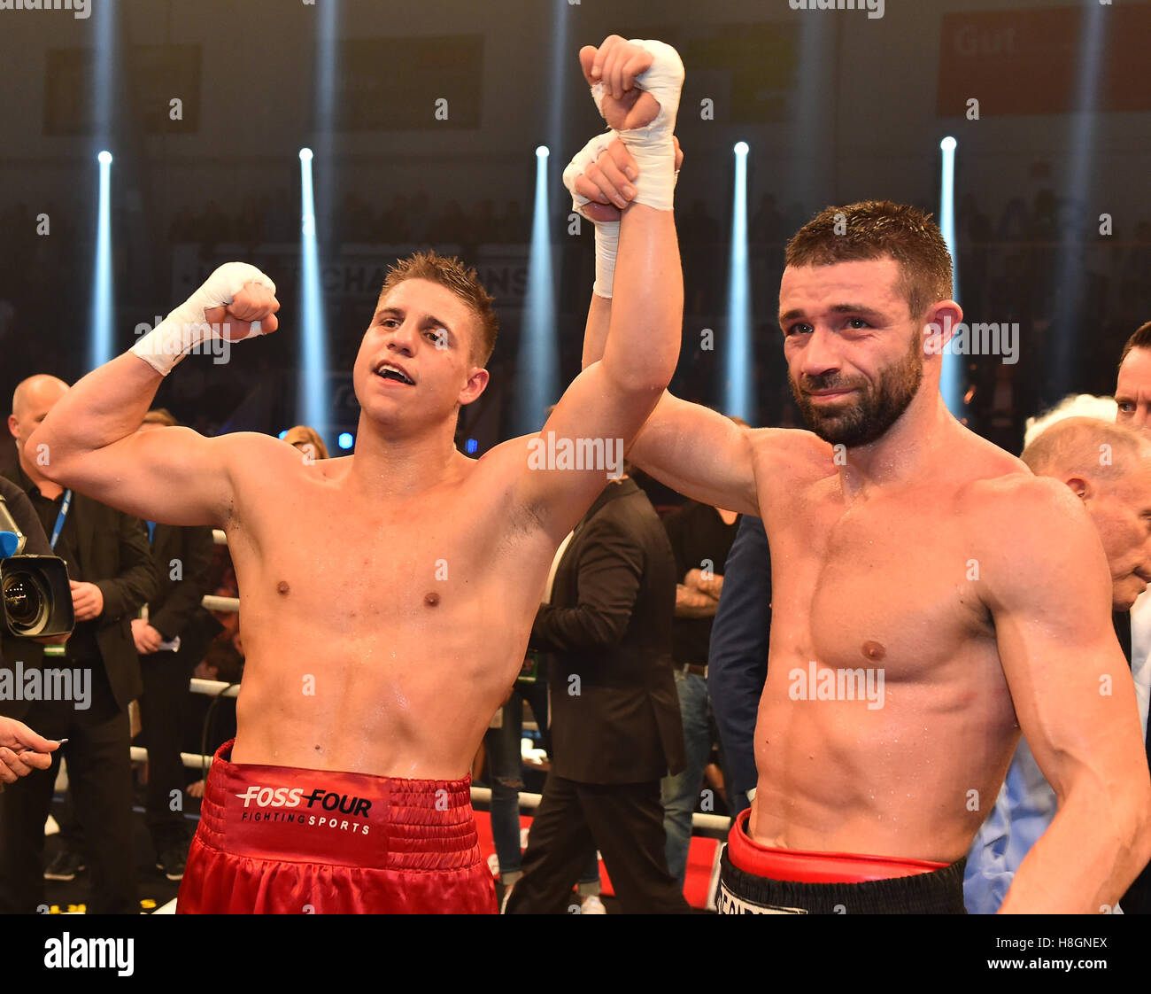 Wba world middleweight championship hi-res stock photography and images ...