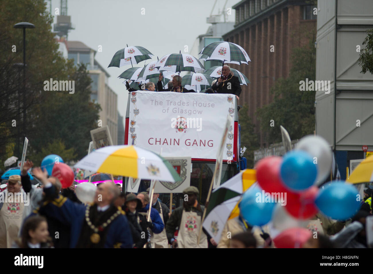Lord mayors chain of office hi-res stock photography and images - Alamy