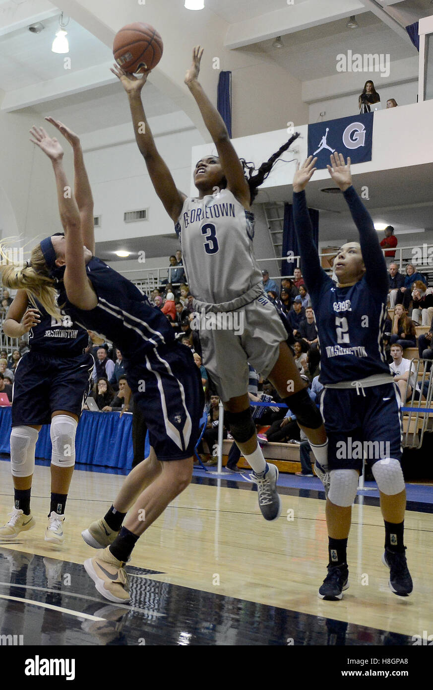 Washington, VA, USA. 11th Nov, 2016. 20161111 - Georgetown guard ...