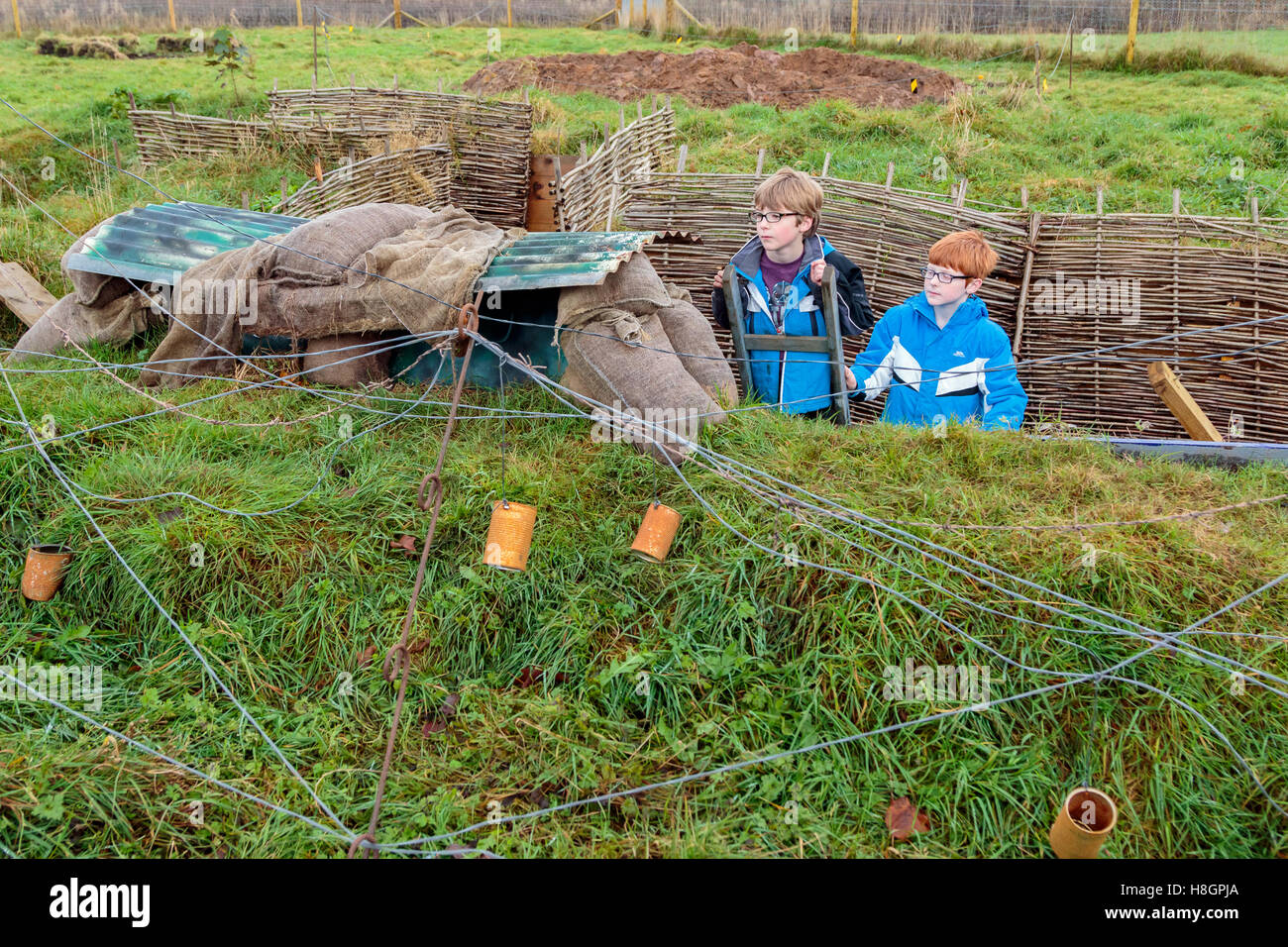 Ww1 letters trenches hi-res stock photography and images - Alamy