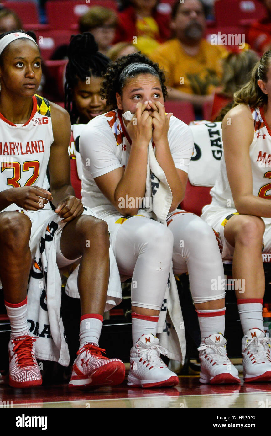 Annapolis, Maryland, USA. 6th Nov, 2016. DESTINY SLOCUM (5) is tense ...