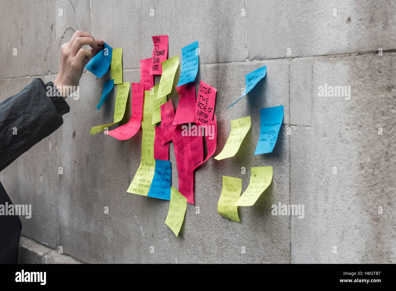 Hope trumps hate hi-res stock photography and images - Alamy