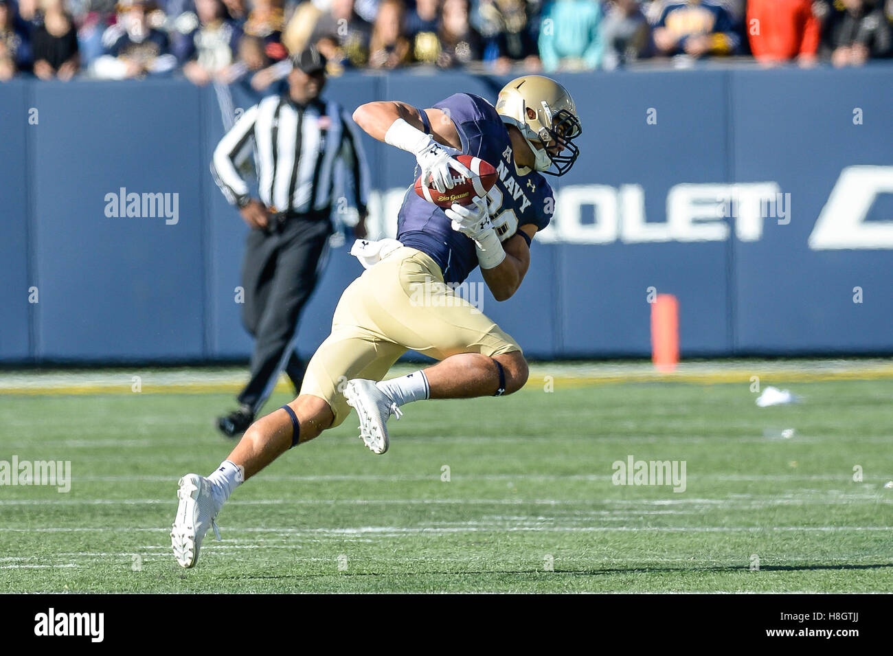 Annapolis, Maryland, USA. 12th Nov, 2016. Naval Academy Midshipman ...
