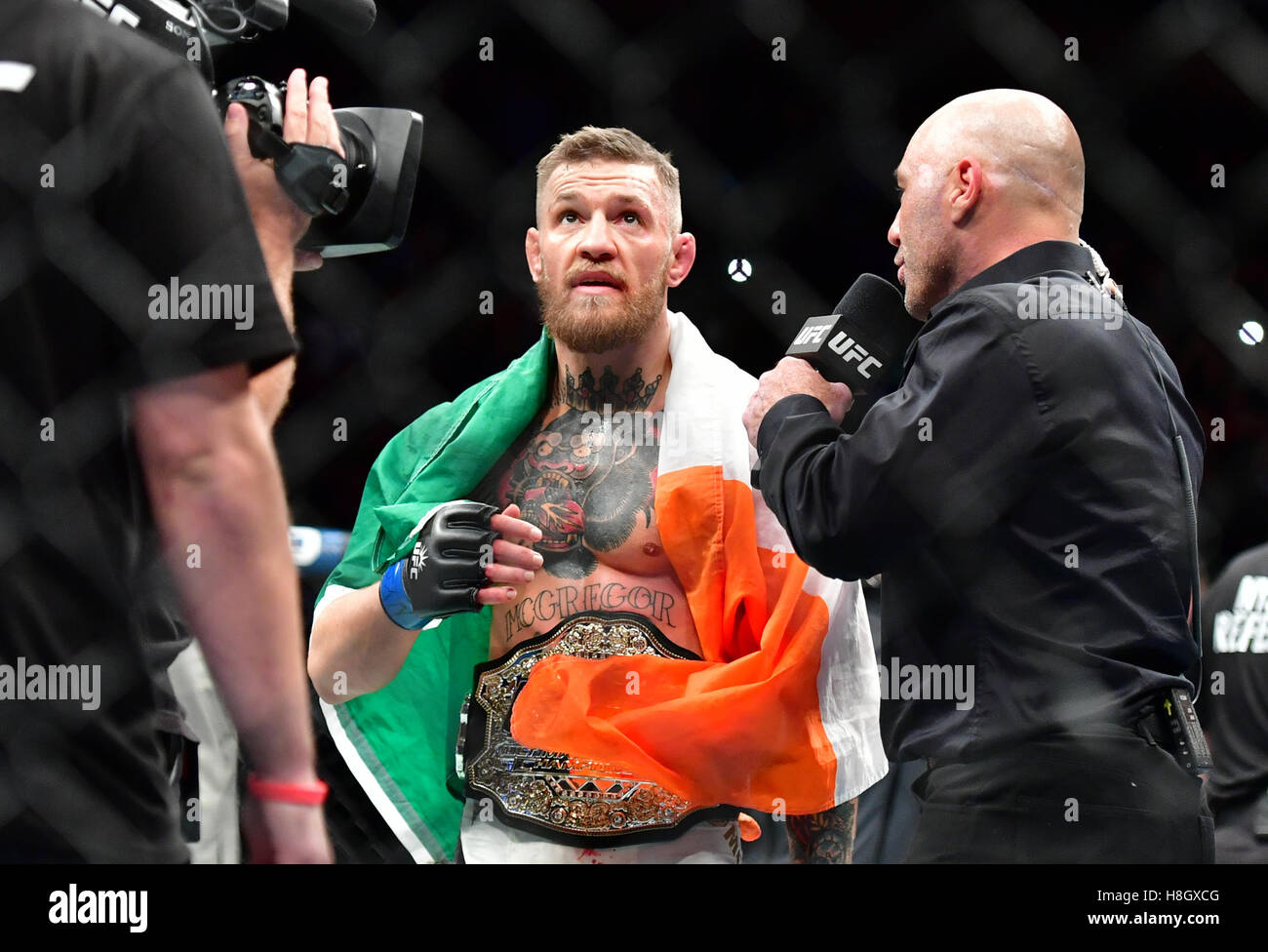 Conor mcgregor eddie alvarez hi-res stock photography and images - Alamy