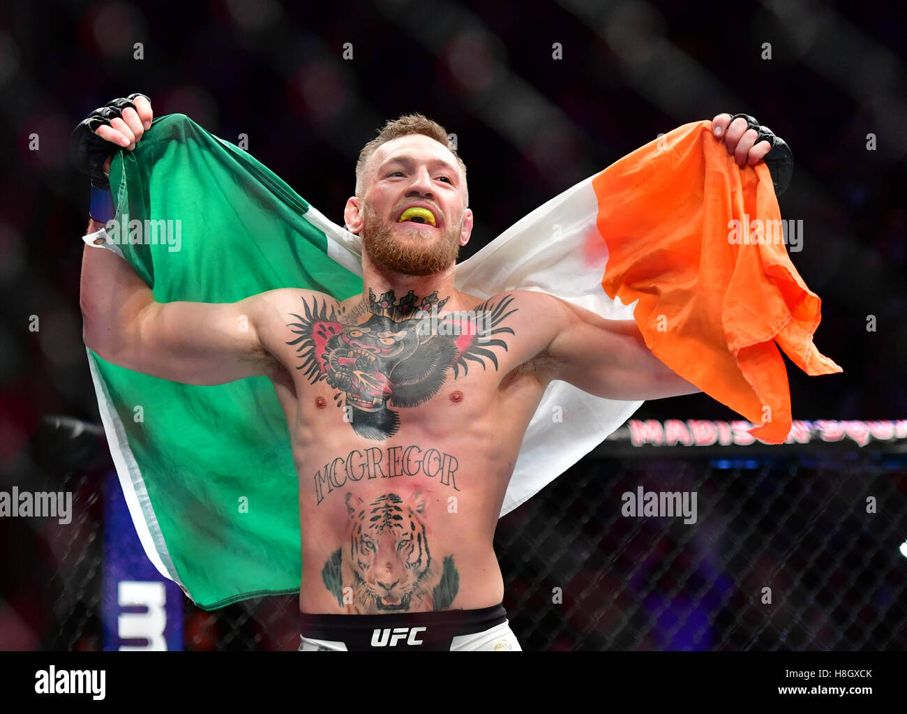 Conor mcgregor eddie alvarez hi-res stock photography and images - Alamy