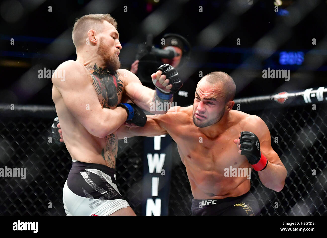 New York, USA. 12th November, 2016. Eddie Alvarez vs. Conor "The ...