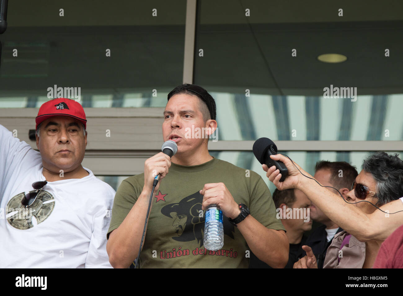 Los Angeles, California, USA. 12th November, 2016. Ron Gochez ...