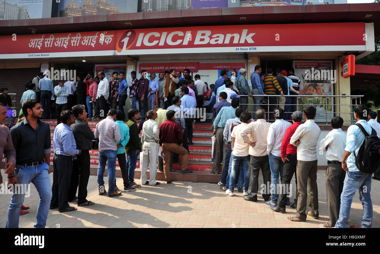 India Currency Notes Queue High Resolution Stock Photography and Images ...