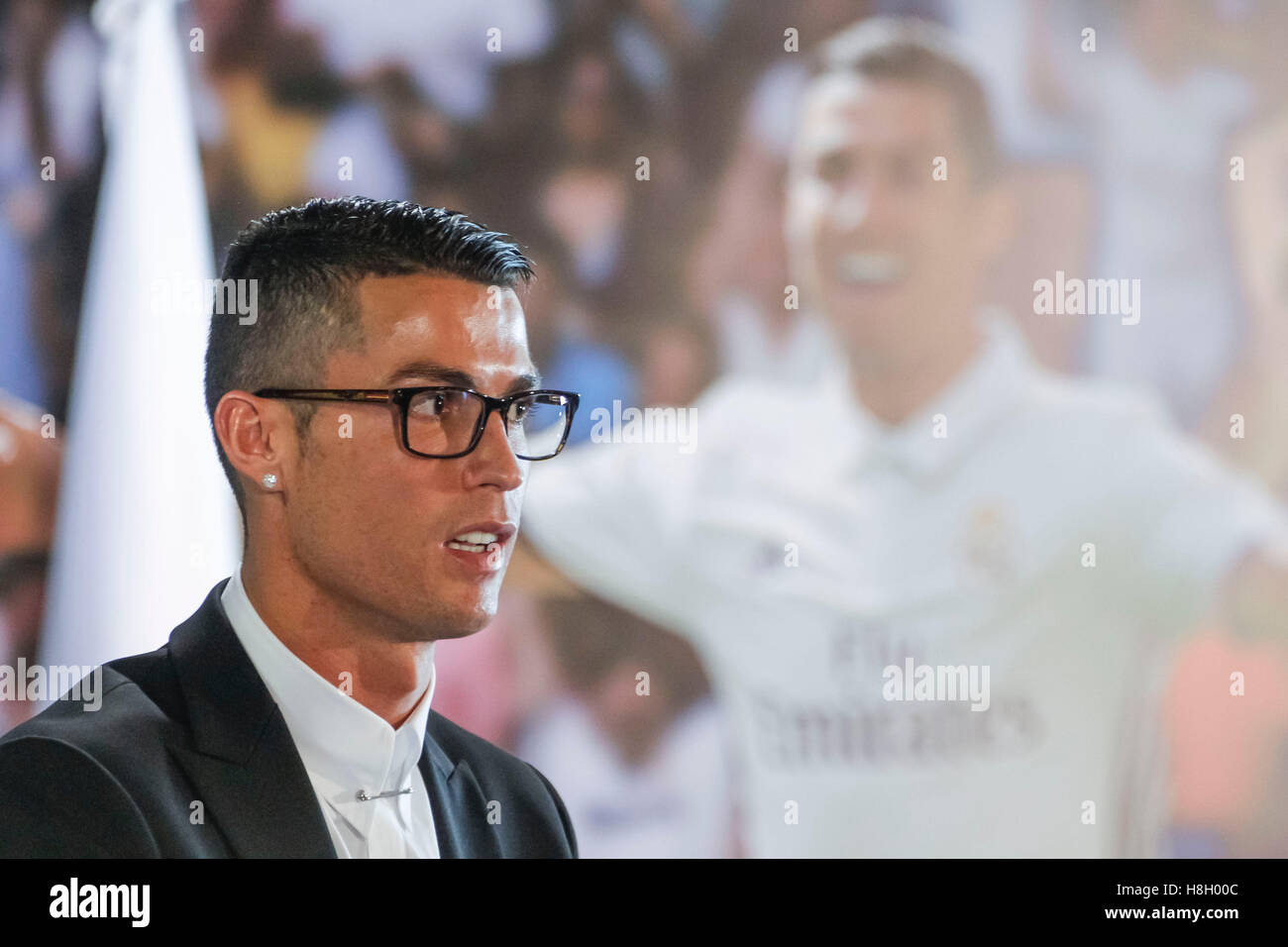 07.11.2016. Madrid, Spain. Cristiano Ronaldo signs an extension ...