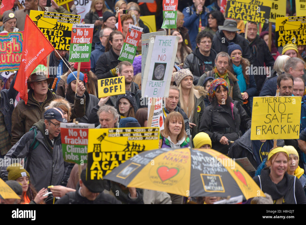 Manchester, UK. 12th Nov, 2016. People demonstrate against hydraulic ...