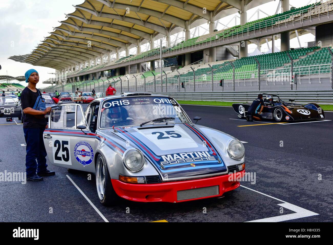 Asia classic car challenge hi-res stock photography and images - Alamy