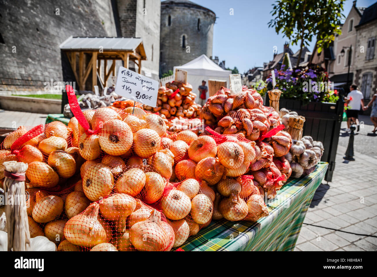Potato in the farmers market at Amboise, France Stock Photo - Alamy