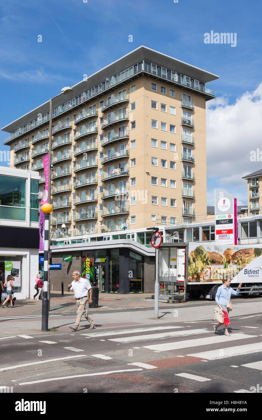 Pedestrian crossing on High Street, Feltham, London Borough of Hounslow ...