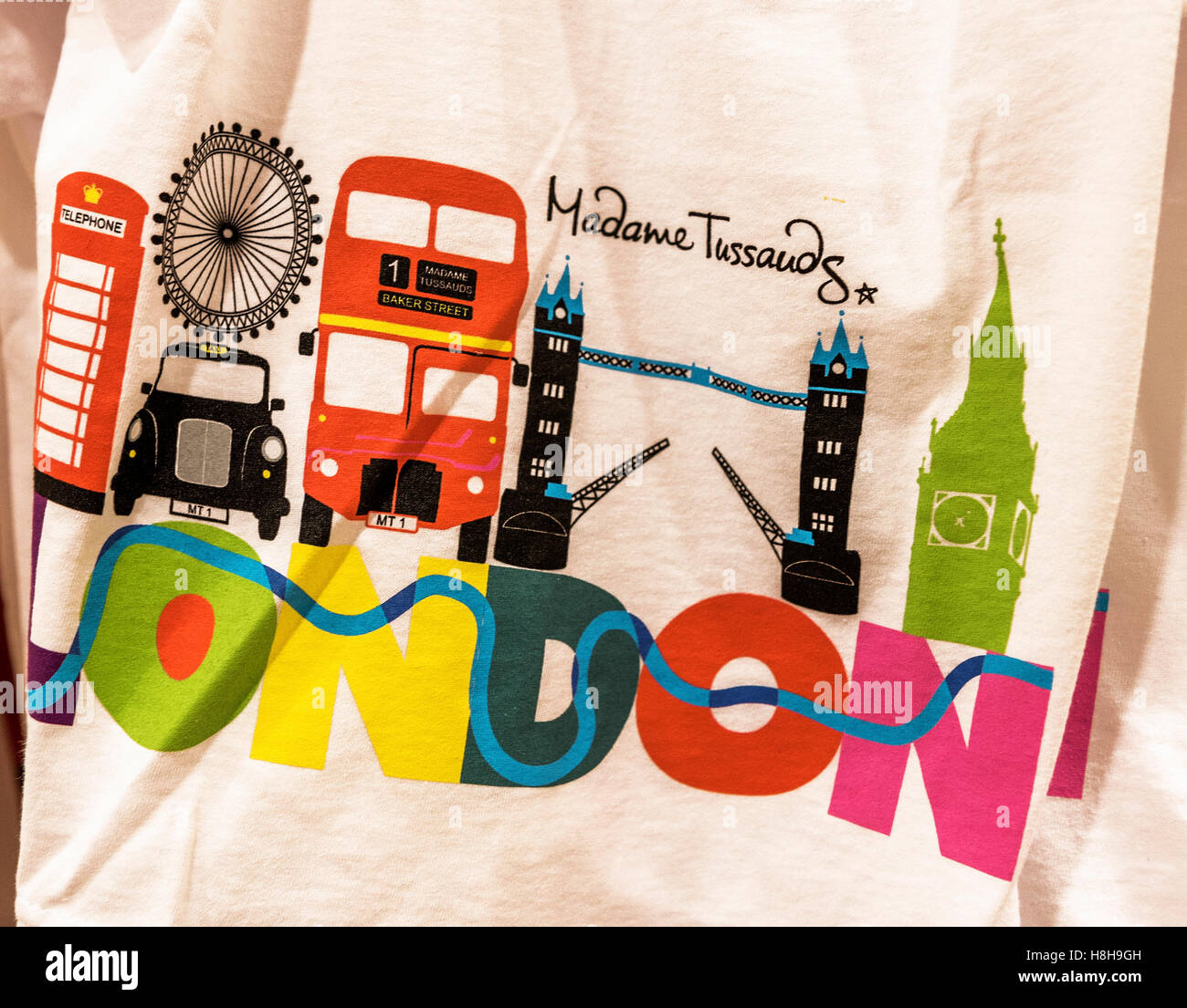 London souvenir t-shirt Stock Photo - Alamy