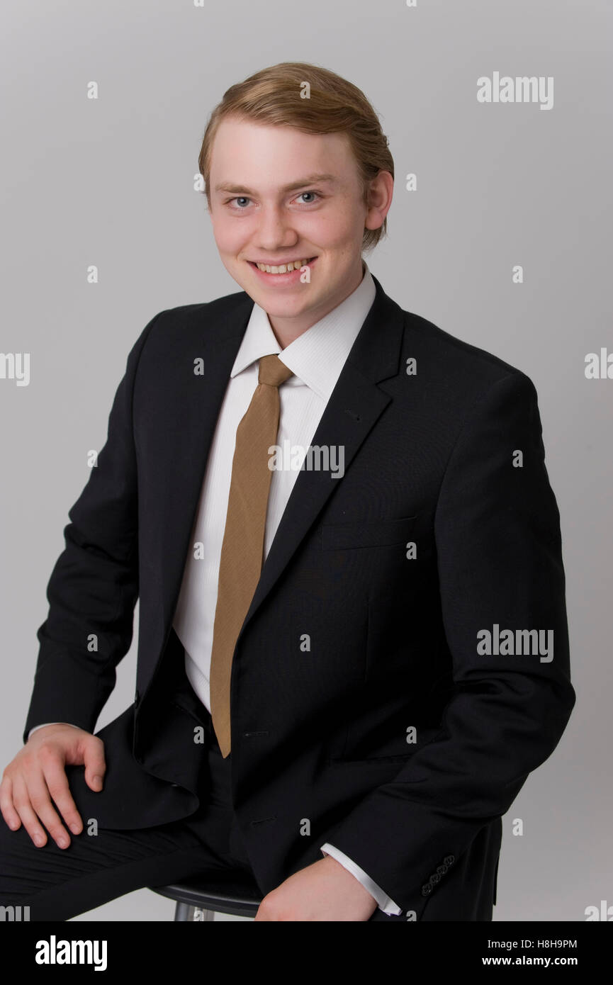 Young businessman, 20+ Stock Photo - Alamy
