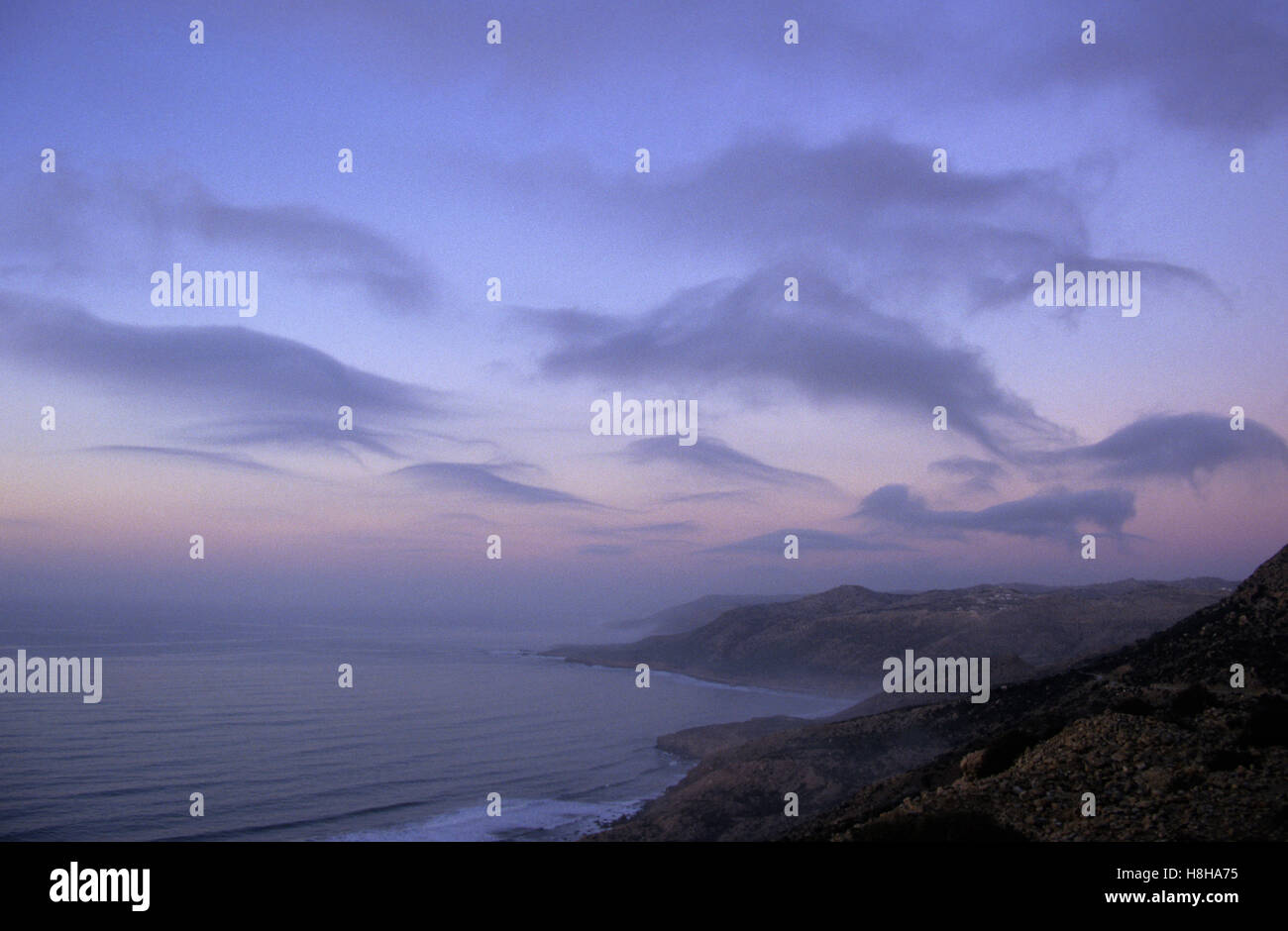 North atlantic ocean sunset hi-res stock photography and images - Alamy