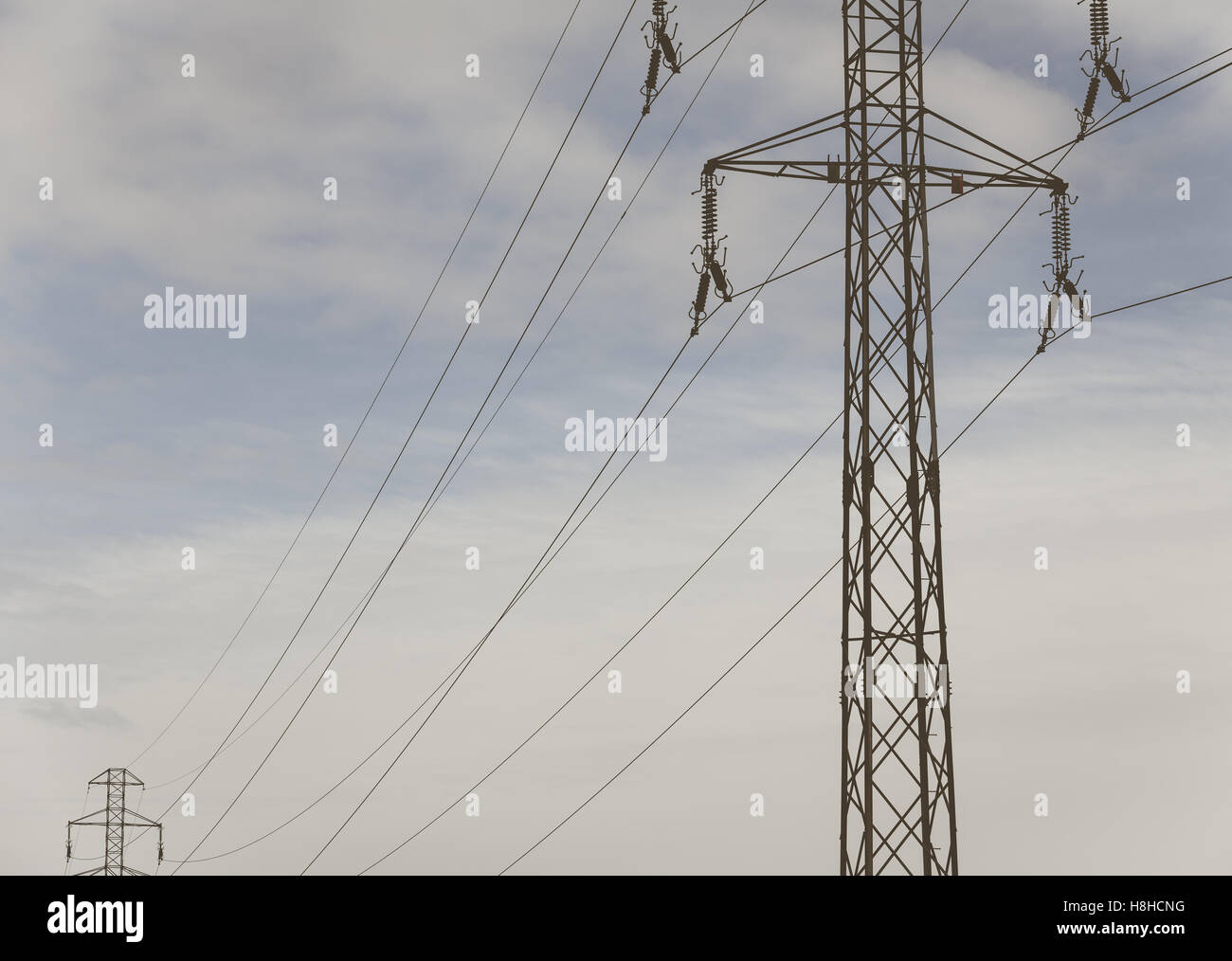 High voltage electricity wires hi-res stock photography and images - Alamy