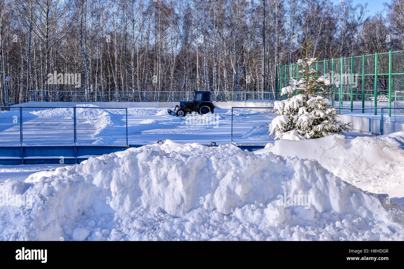 Cleaning football pitch hi-res stock photography and images - Alamy