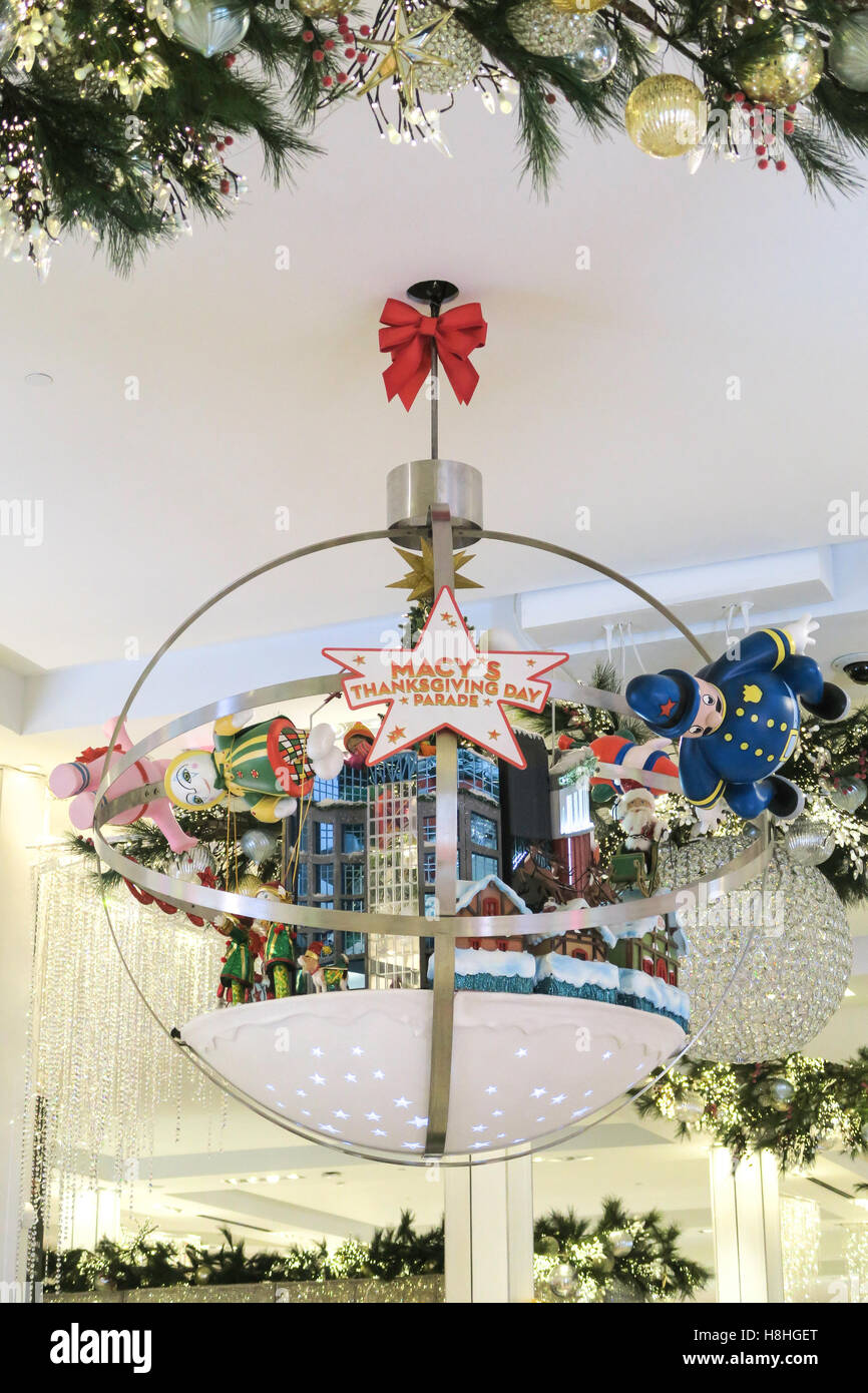 American silver star decoration hi-res stock photography and images - Alamy