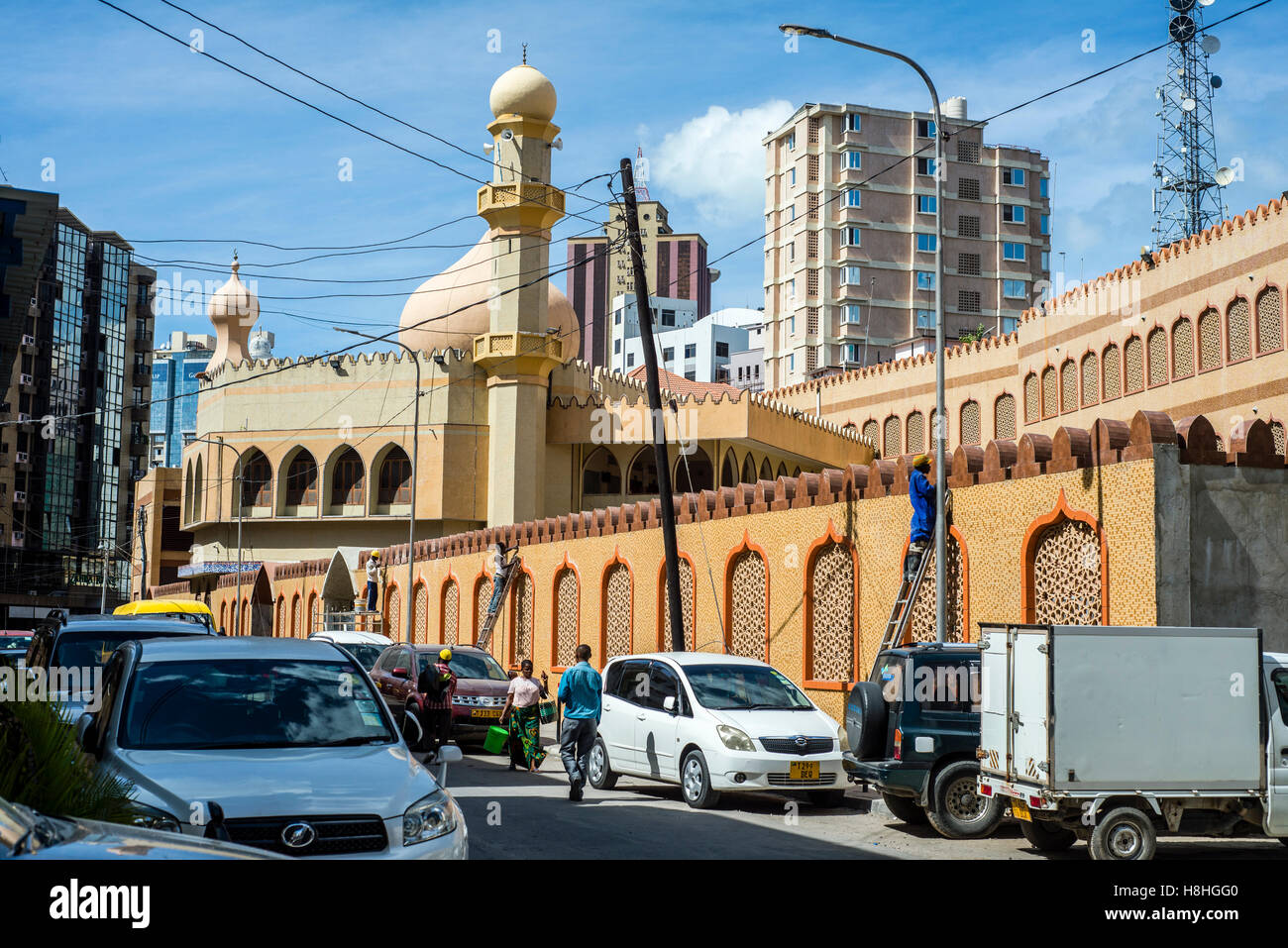 Shia Ithnasheri Mosque at Indira Gandhi street, Dar Es Salaam, Tanzania ...