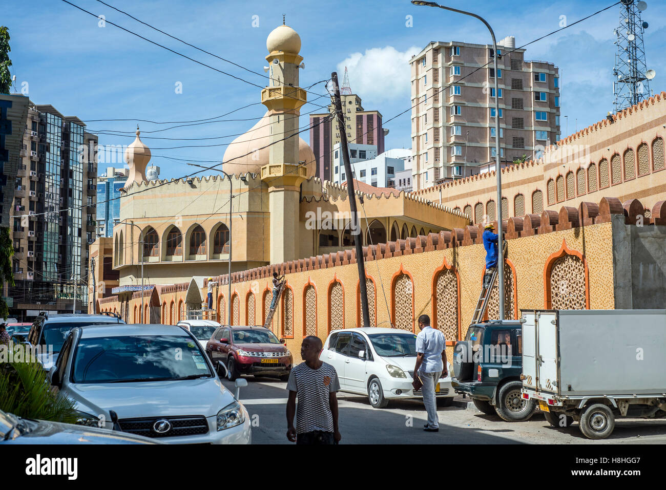 Shia Ithnasheri Mosque at Indira Gandhi street, Dar Es Salaam, Tanzania ...