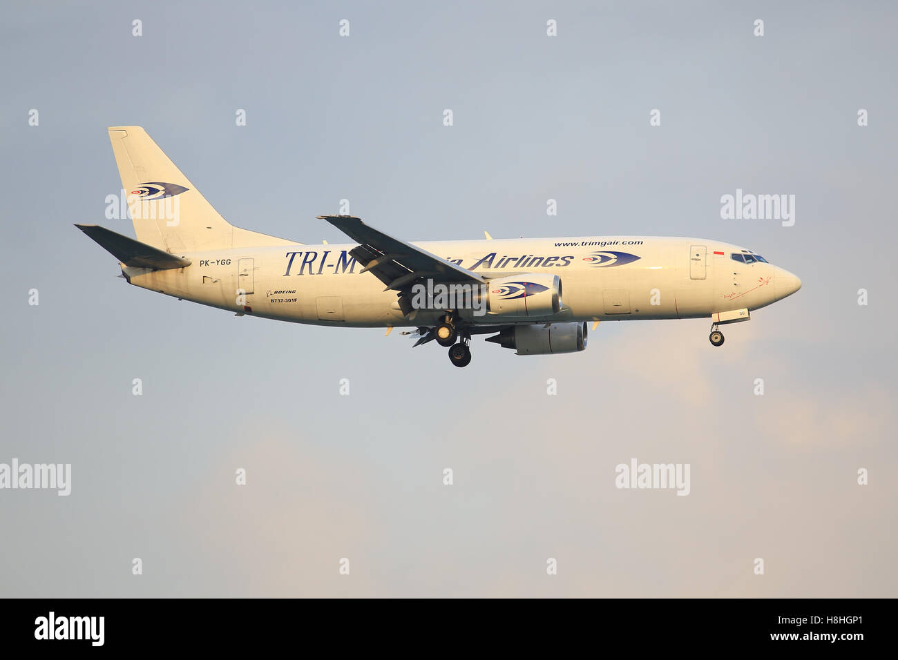 B737 301f hi-res stock photography and images - Alamy