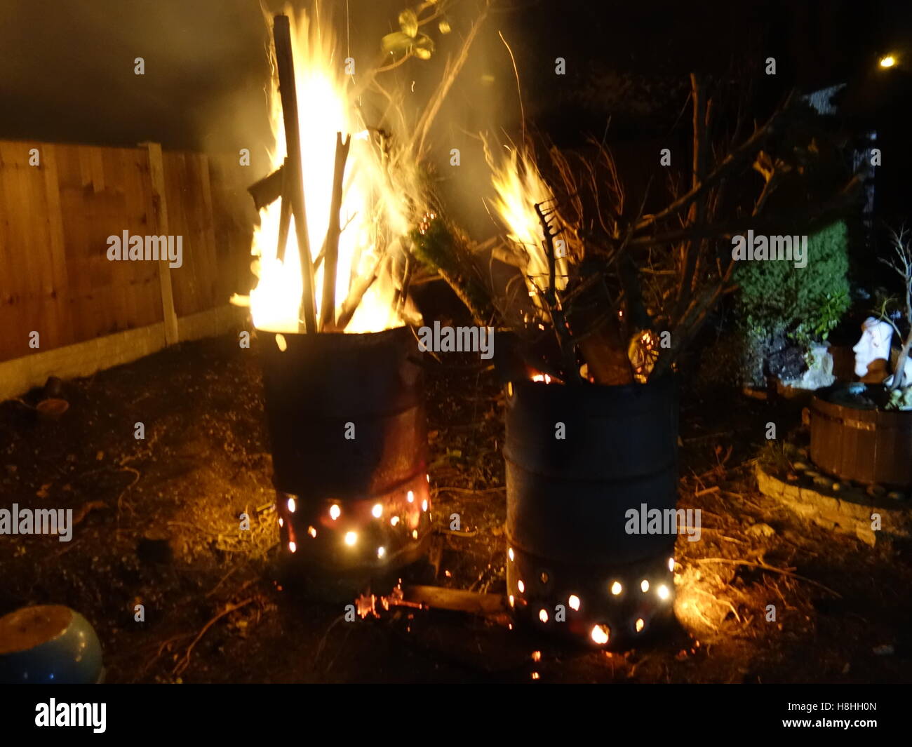 Guy barrel barrels hi-res stock photography and images - Alamy