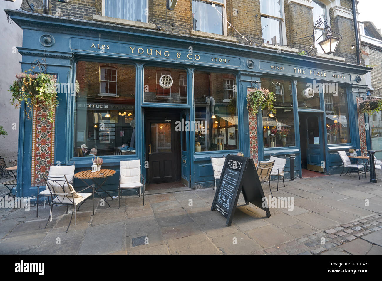 The Flask Pub London