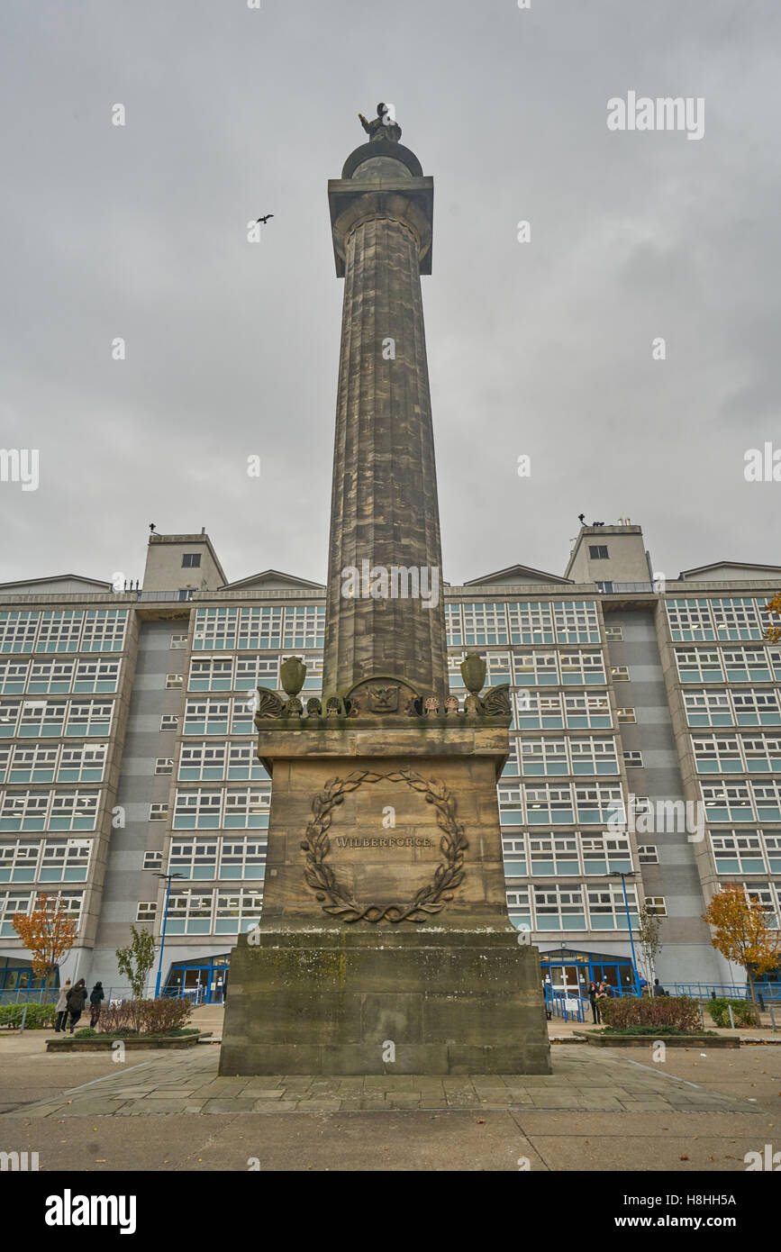 Statue of Wilberforce Hull Stock Photo - Alamy