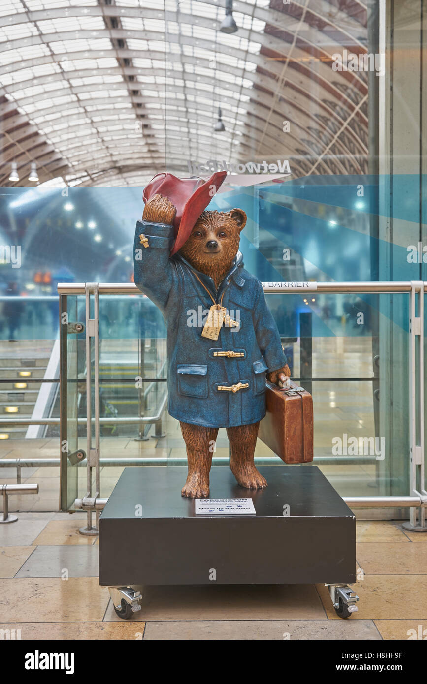 Paddington bear hi-res stock photography and images - Alamy