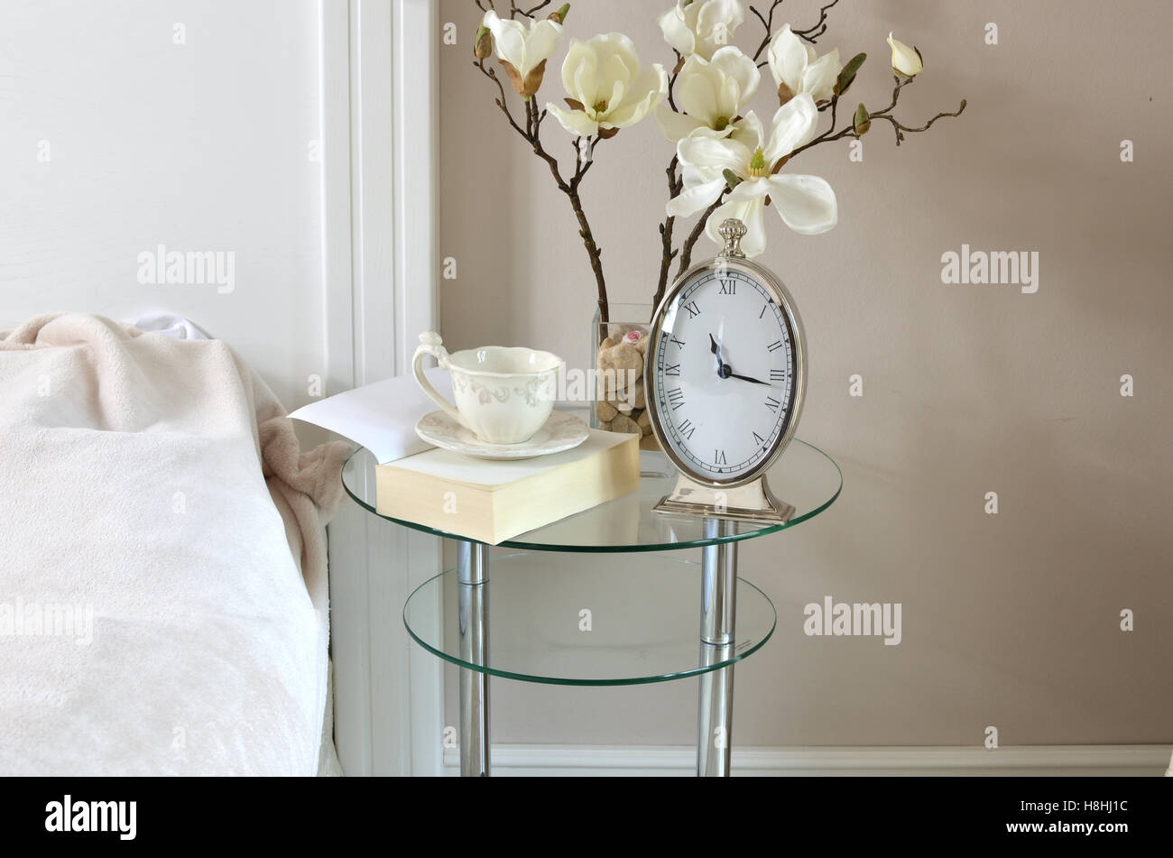 Eleven clock hi-res stock photography and images - Alamy