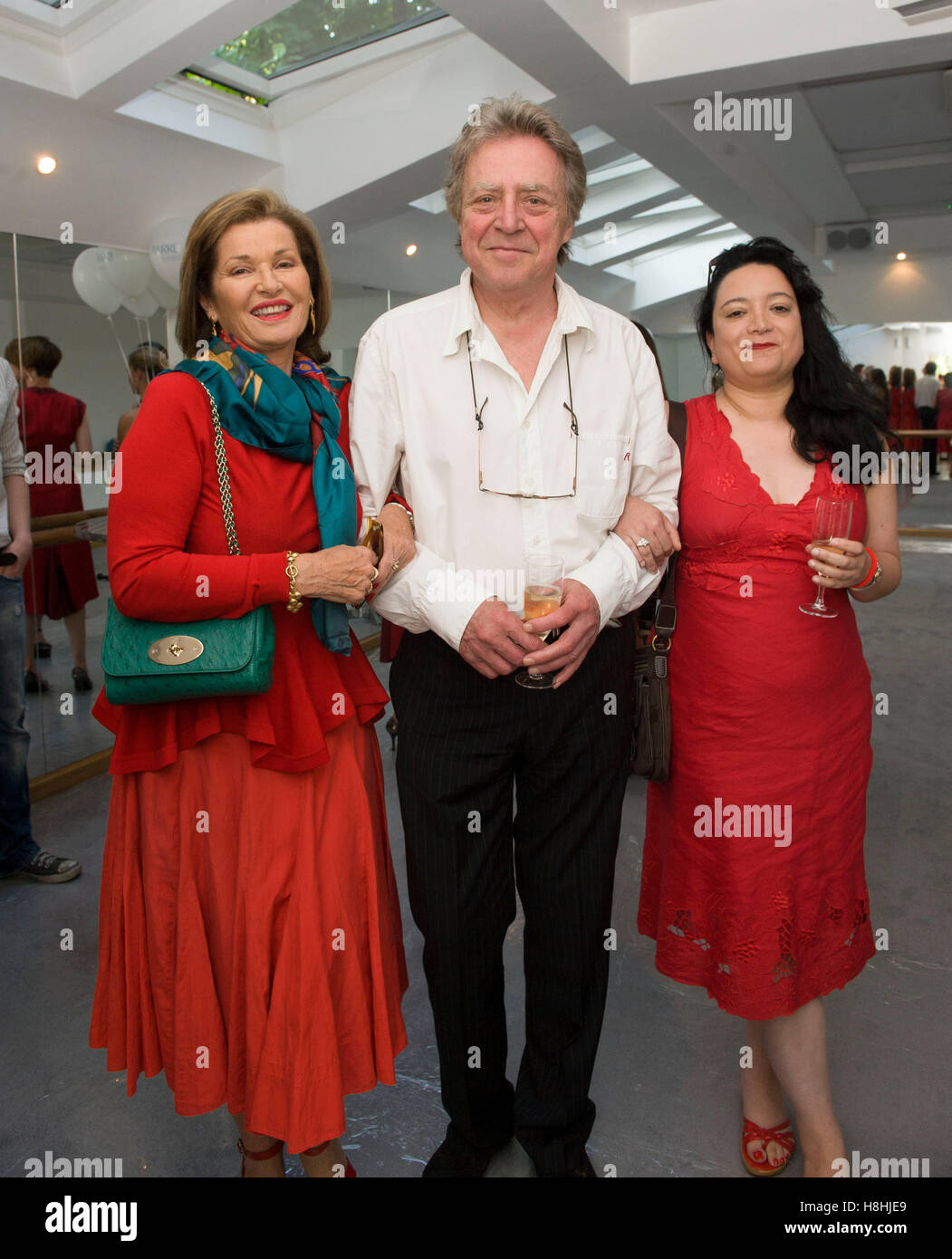 Nicholas bull and friend hi-res stock photography and images - Alamy