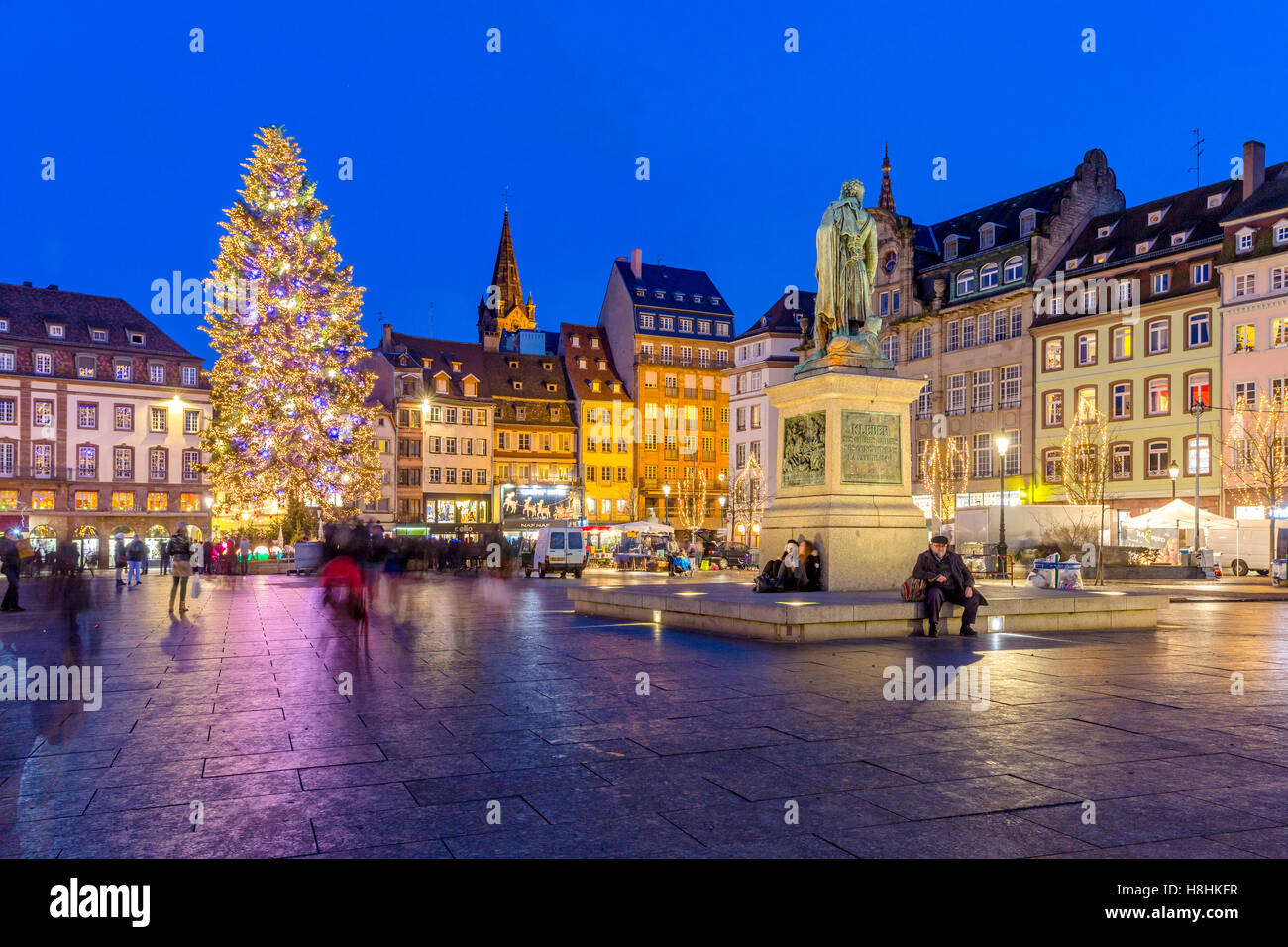 Strasbourg place kléber market hi-res stock photography and images - Alamy
