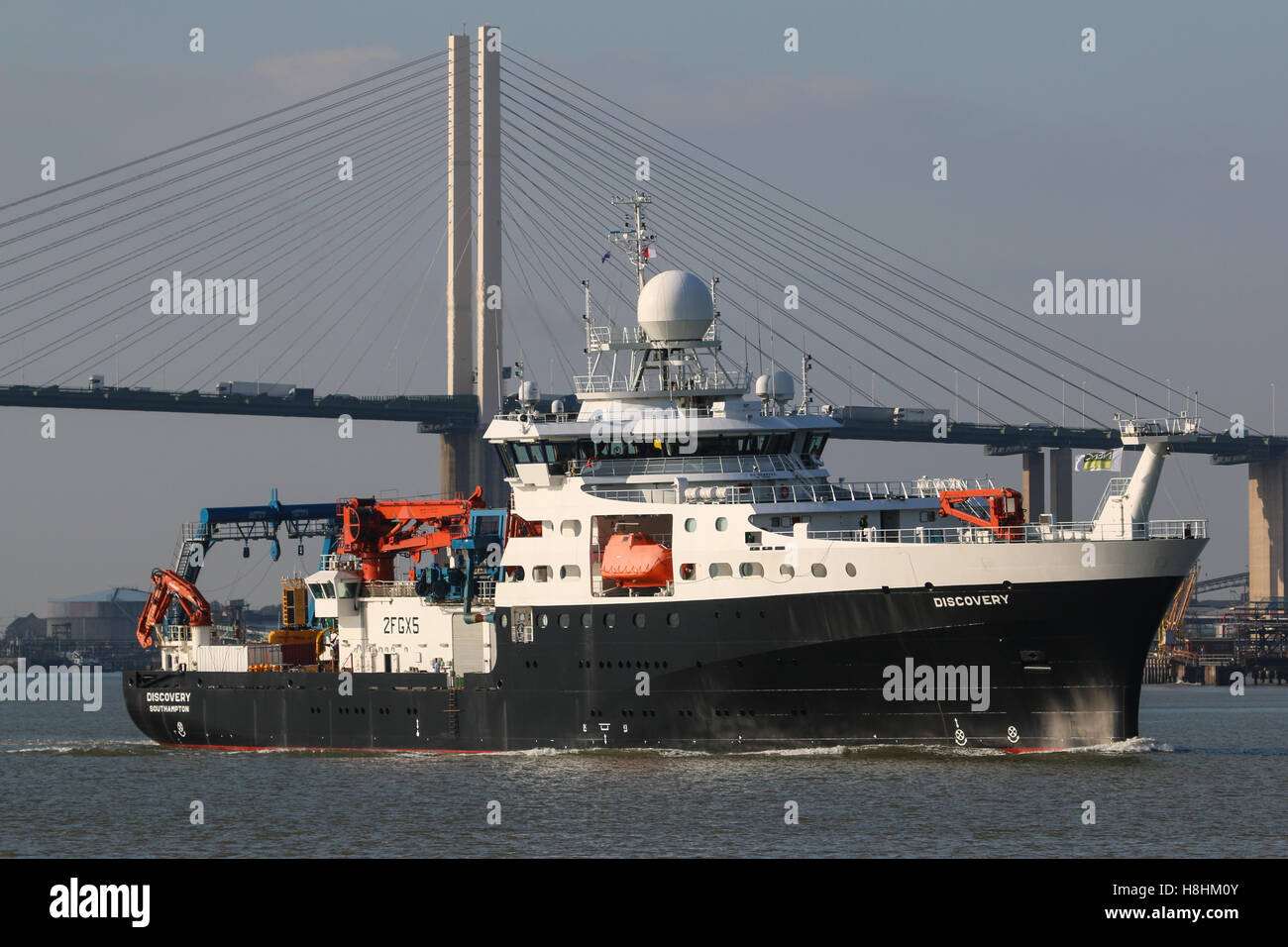 RRS Discovery pictured on a visit to the Thames in 2015 Stock Photo - Alamy