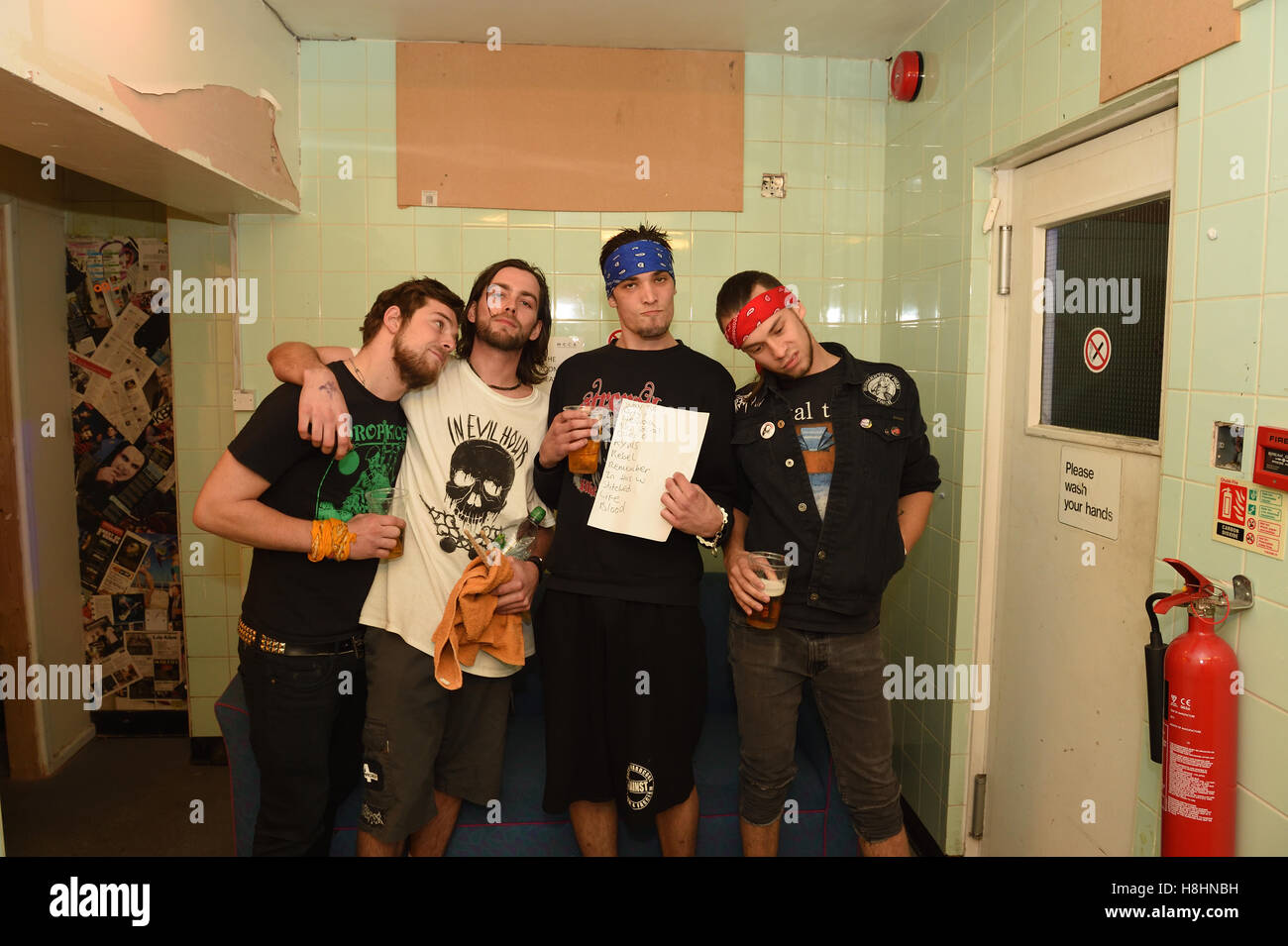 Bristol based Punk Rock Band Criminal Mind performed at Swindon Meca ...